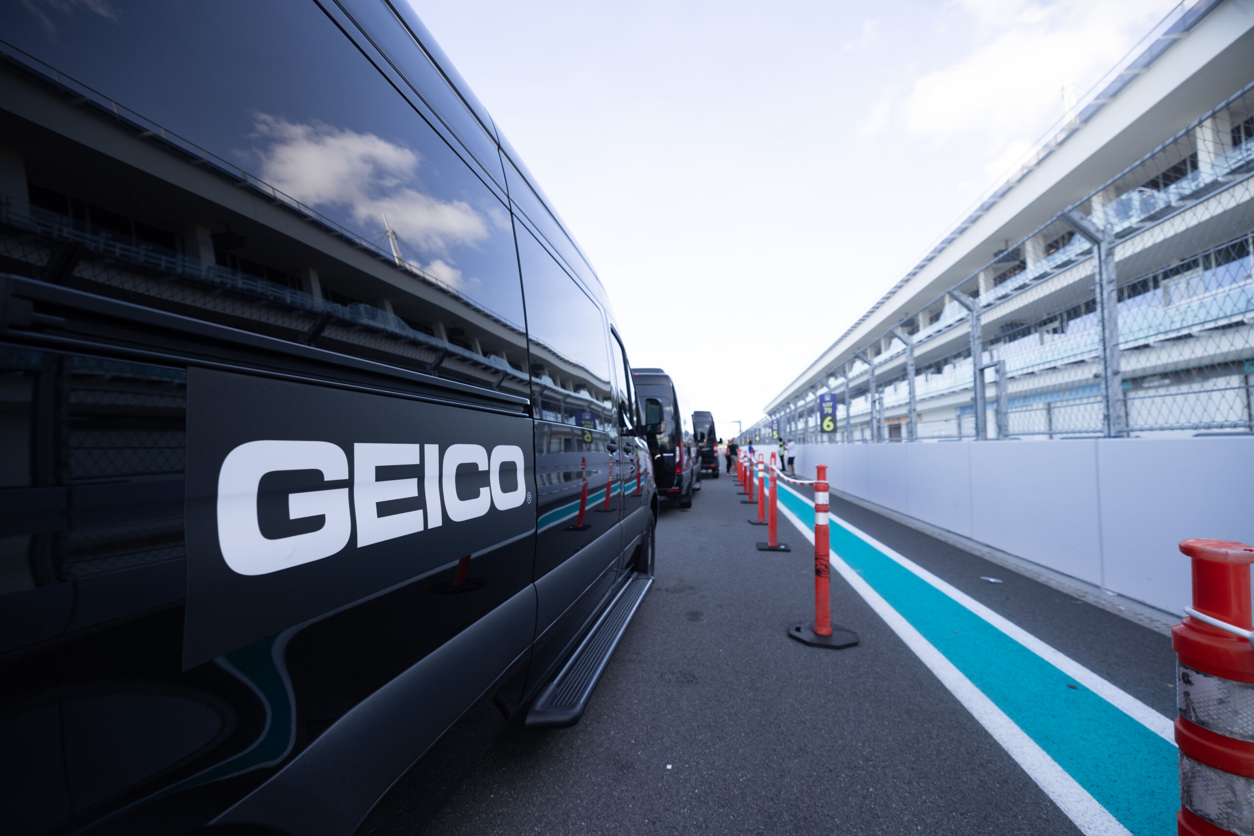 Miami Dolphins Announce HRS Transportation Options for 2025 Season